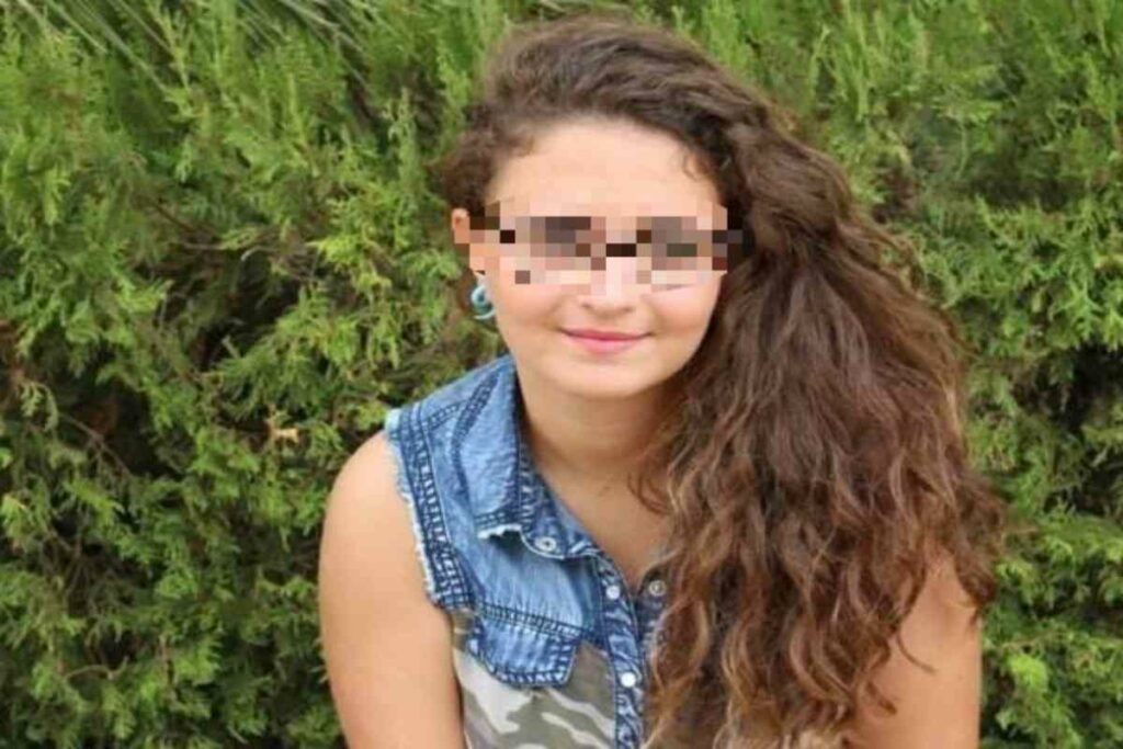 Alice si toglie la vita a 17 anni: "Convivo con un segreto che mi sta ...